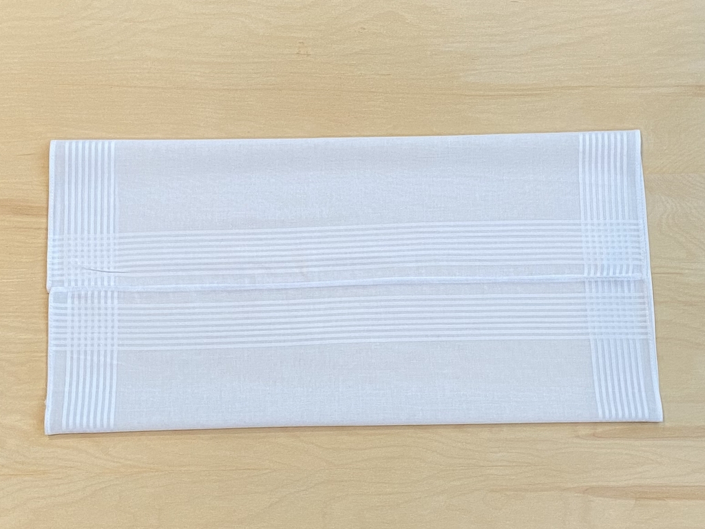 How to Make A DIY Face Mask with Handkerchiefs (No Sewing Required ...