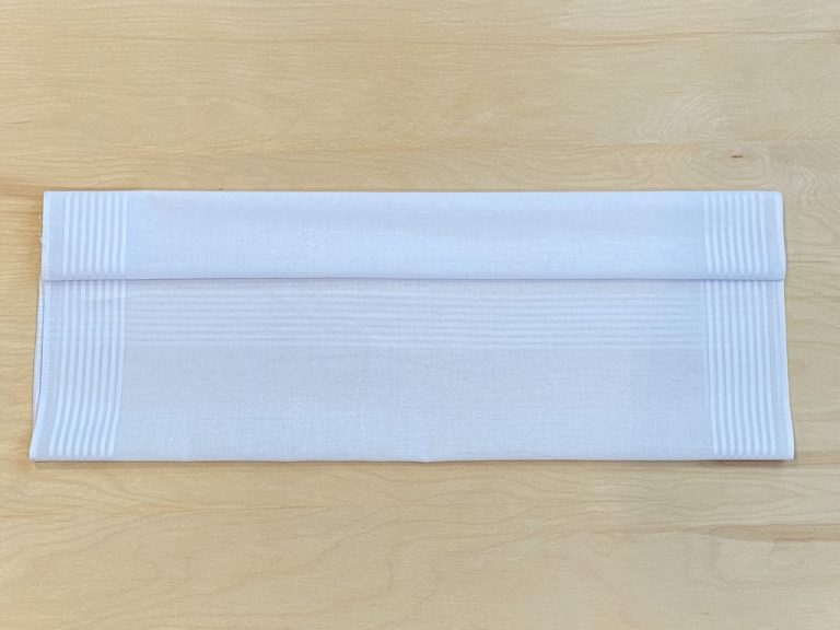 How to Make A DIY Face Mask with Handkerchiefs (No Sewing Required ...