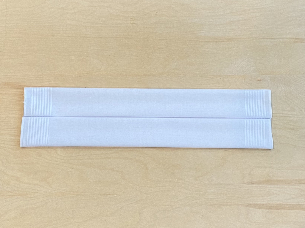 How to Make A DIY Face Mask with Handkerchiefs (No Sewing Required ...