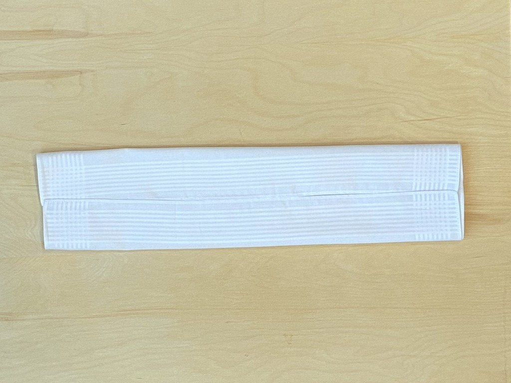 How to Make A DIY Face Mask with Handkerchiefs (No Sewing Required ...